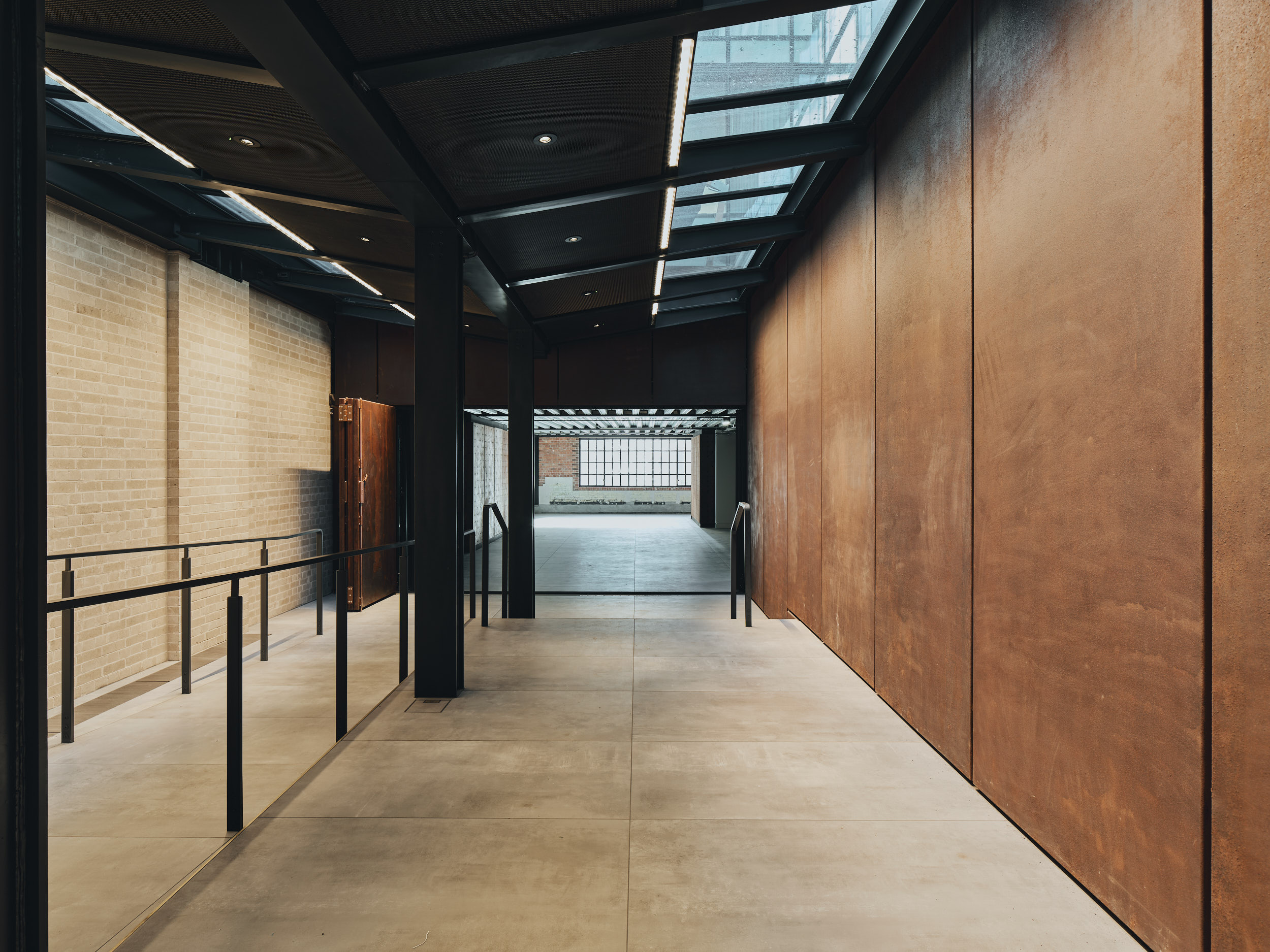 The Directors' Bar - Battersea